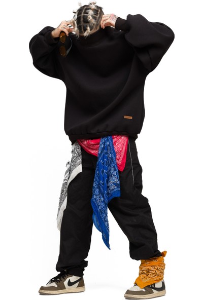 Skapveer Siyah Oversize Sweatshirt