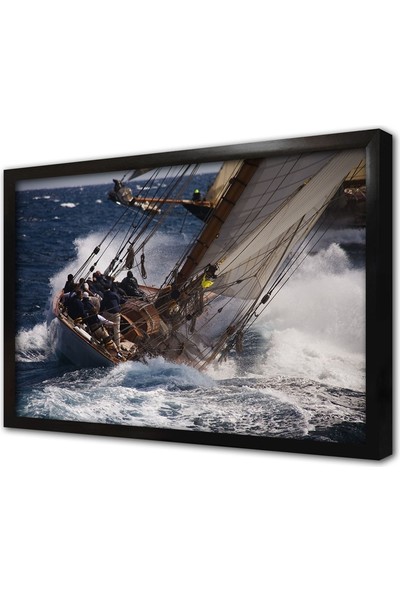 Tablosan Dalgalı Denizde Yelkenli Çerçeveli Cam Tablo
