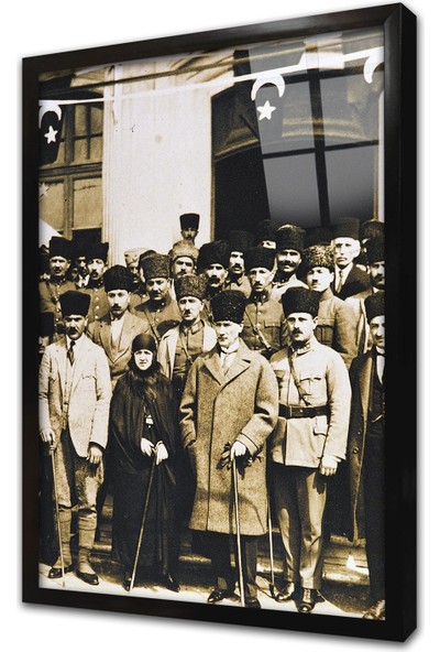 Tablosan Atatürk ve Latife Hanım Meclis Önünde Çerçeveli Cam Tablo Tablosan Atatürk ve Latife Hanım Meclis Önünde Çerçeveli Cam Tablo