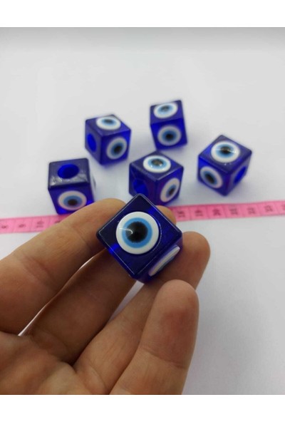 Ztt Plastik Kare Nazar Boncuk 20 mm 3 Adet Ztt Plastik Kare Nazar Boncuk 20 mm 3 Adet