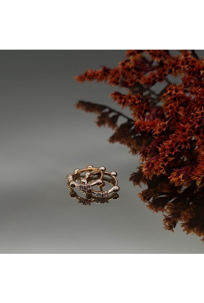 Grand-e Store Jewelry Zirkon Beyaz Çift Taşlı Halka Küpe Grand-e Store Jewelry Zirkon Beyaz Çift Taşlı Halka Küpe