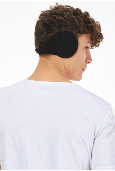 Dışı Suni Deri Içi Peluş Soğuk Hava Kulaklığı Dışı Suni Deri Içi Peluş Soğuk Hava Kulaklığı