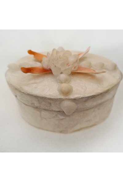 Orta Sedef Oval-Red Lips Kutu Orta Sedef Oval-Red Lips Kutu