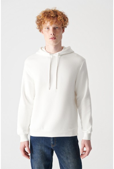 AVVA Erkek Beyaz Kapüşonlu Yaka Baskılı Sweatshirt A12Y1075