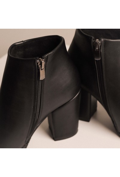 Nude Vivus Kadın Bot