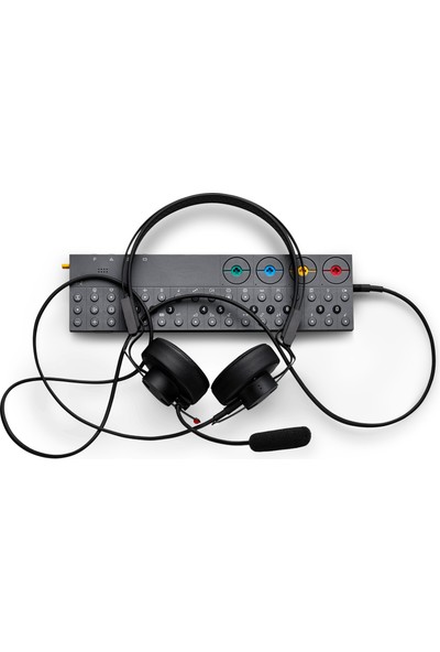Teenage Engineering Op-Z Starter Set (Op-Z + M1) | Taşınabilir / Portable 16-Track Multimedia Synthesizer ve Sequencer Teenage Engineering Op-Z Starter Set (Op-Z + M1) | Taşınabilir / Portable 16-Track Multimedia Synthesizer ve Sequencer
