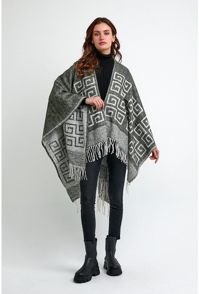 Mossta Asuman Püskül Detaylı Şal Panço Mossta Asuman Püskül Detaylı Şal Panço
