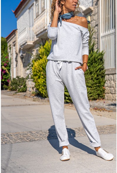Güneş Kızı Kadın Gri Beli Bağlamalı Paçası Lastikli Cepli Omuz Dekolteli Eşofman Tulum GK-CCKLD351
