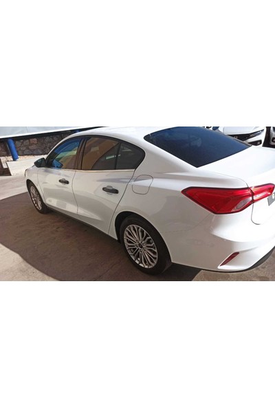 Auto GP Ford Focus 2019+ Kapı Kolu Pıano Black(Smart Key) Auto GP Ford Focus 2019+ Kapı Kolu Pıano Black(Smart Key)