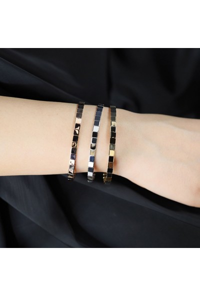 Ata Mücevherat Roz Renk Modern Kelepçe Ata Mücevherat Roz Renk Modern Kelepçe