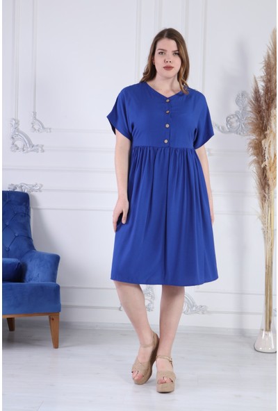 Apsen Kadın v Yaka Düğme Detaylı Narin Kumaş Büyük Beden Elbise 4371/110 Apsen Kadın v Yaka Düğme Detaylı Narin Kumaş Büyük Beden Elbise 4371/110