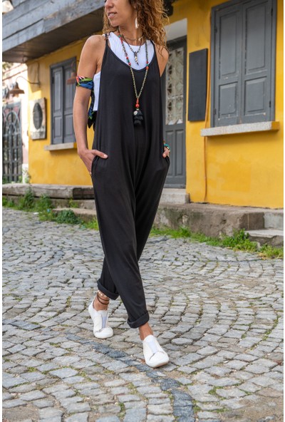 Güneş Kızı Kadın Siyah Sırtı Atlet Detaylı Cepli Salaş Şalvar Tulum GK-CCKCC4001 Güneş Kızı Kadın Siyah Sırtı Atlet Detaylı Cepli Salaş Şalvar Tulum GK-CCKCC4001