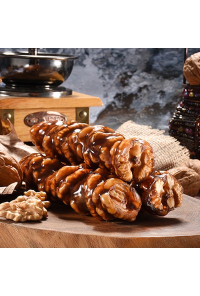 Özgür Leblebi Kelebek Cevizli Pekmezli Sucuk 250 gr Özgür Leblebi Kelebek Cevizli Pekmezli Sucuk 250 gr