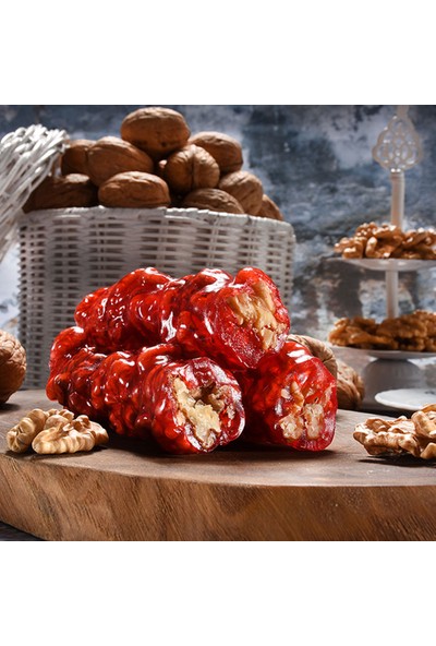 Özgür Leblebi Kelebek Cevizli Nar Aromalı Sucuk 500 gr Özgür Leblebi Kelebek Cevizli Nar Aromalı Sucuk 500 gr