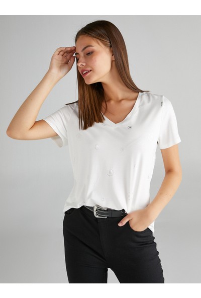 Faik Sönmez Önü Çiçek Baskılı V Yaka T-SHIRT63435