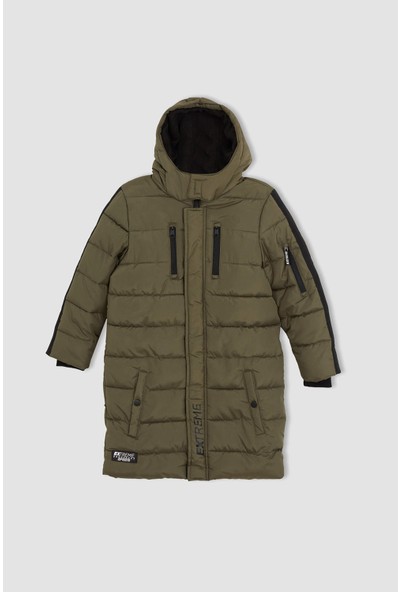 DeFacto Erkek Çocuk Regular Fit Kapüşonlu Polar Astarlı Uzun Mont Parka U7206A621WN DeFacto Erkek Çocuk Regular Fit Kapüşonlu Polar Astarlı Uzun Mont Parka U7206A621WN