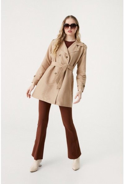 FullaModa Kruvaze Düğmeli Beli Kuşaklı Trençkot