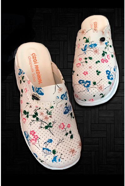 Çizgi Medikal Delikli Klasik Çiçekli Kadın Sabo Terlik Doktor Hemşire Hastane Terliği Çizgi Medikal Delikli Klasik Çiçekli Kadın Sabo Terlik Doktor Hemşire Hastane Terliği