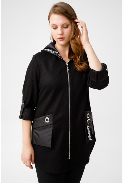 Ekol Kapüşonlu Yazı Desenli Trençkot Ekol Kapüşonlu Yazı Desenli Trençkot