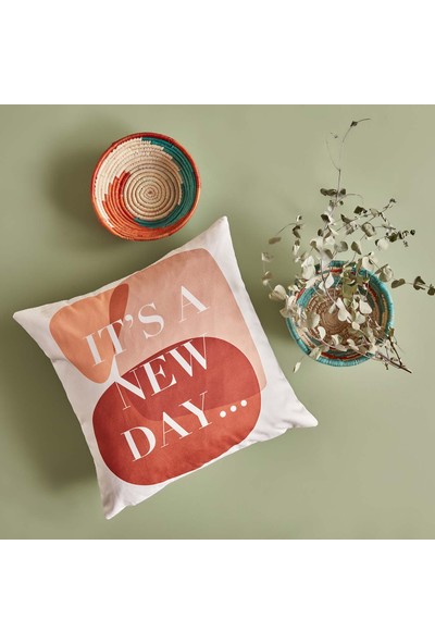 Bella Maison New Day Kırlent Kılıfı 43 x 43 cm.