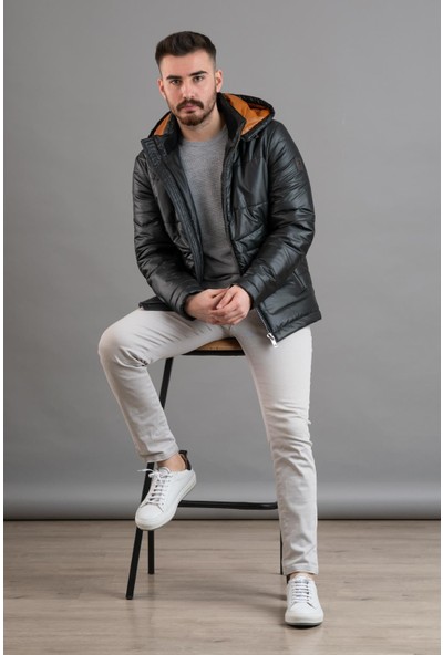 Akçaylar Kapşonlu Regular Fit Erkek Şişme Mont