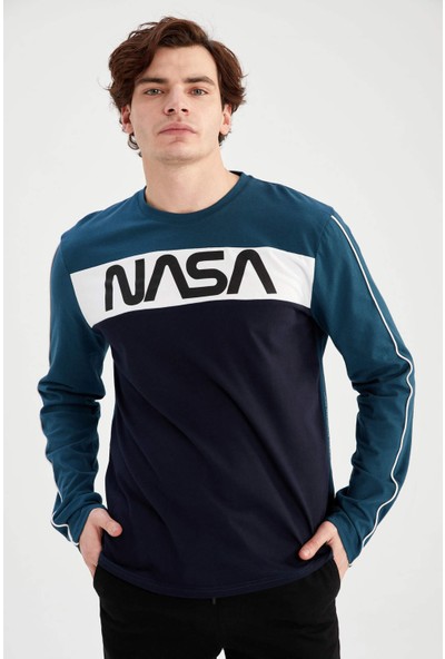 DeFacto NASA Lisanslı Slim Fit Bisiklet Yaka Uzun Kollu Tişört X5892AZ21WN DeFacto NASA Lisanslı Slim Fit Bisiklet Yaka Uzun Kollu Tişört X5892AZ21WN