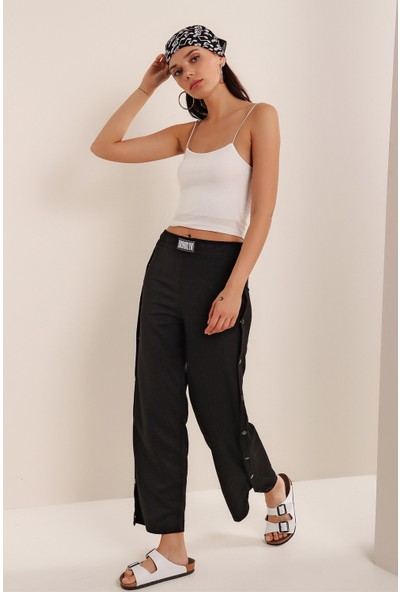 Hakke Boydan Çıtçıtlı Eşofman