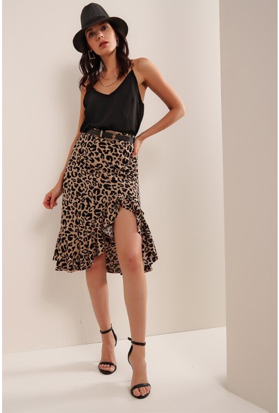 Hakke Yırtmaçlı Etek