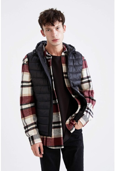 DeFacto Dik Yaka Kapüşonlu Su İtici Hafif Şişme Yelek N4652AZ22SP