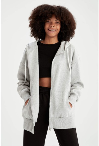 DeFacto Kapüşonlu Oversize Fit Cep Detaylı Geri Dönüşümlü Fermuarlı Sweat Hırka V4233AZ22SP DeFacto Kapüşonlu Oversize Fit Cep Detaylı Geri Dönüşümlü Fermuarlı Sweat Hırka V4233AZ22SP