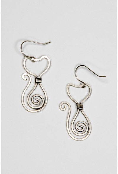 Lila Rosa Kedi Figürlü Pirinç Tasarım Küpe