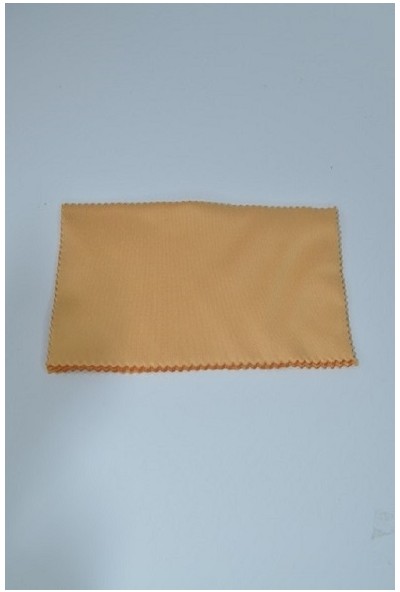 Betül Optik Mikrofiber Turuncu Renk Gözlük Temizleme Bezi 10LI Betül Optik Mikrofiber Turuncu Renk Gözlük Temizleme Bezi 10LI