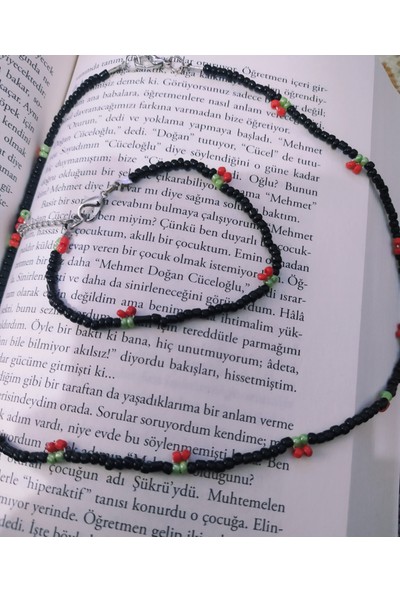 Eser Butik Boncuk Kolye ve Bileklik Seti Eser Butik Boncuk Kolye ve Bileklik Seti