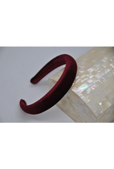 Lavin By Nurten Kadife Kumaş Taç Kadın Saç Aksesuarı Lavin By Nurten Kadife Kumaş Taç Kadın Saç Aksesuarı