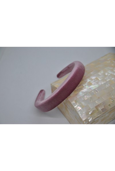 Lavin By Nurten Kadife Kumaş Taç Kadın Saç Aksesuarı Lavin By Nurten Kadife Kumaş Taç Kadın Saç Aksesuarı