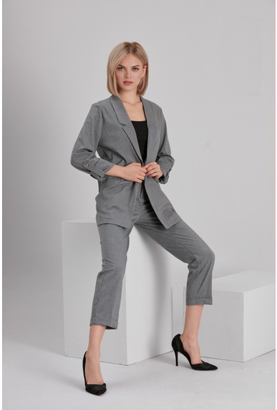 Miss Kaftan Collection Kadın Gri Pantolon Ceket Ikili Dokuma Takım Miss Kaftan Collection Kadın Gri Pantolon Ceket Ikili Dokuma Takım