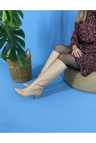 Foglia Lucky Bej Kısa Topuklu Çizme