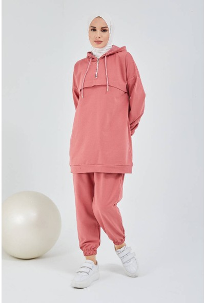 Burcu Tesettür Önden Yarım Fermuarlı Eşofman Takımı TRN1019 Pudra