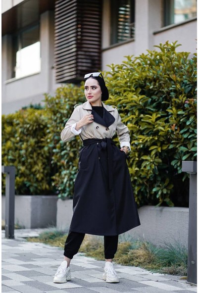 Burcu Tesettür Garnili Trenç MDR10538 Taş Siyah Burcu Tesettür Garnili Trenç MDR10538 Taş Siyah