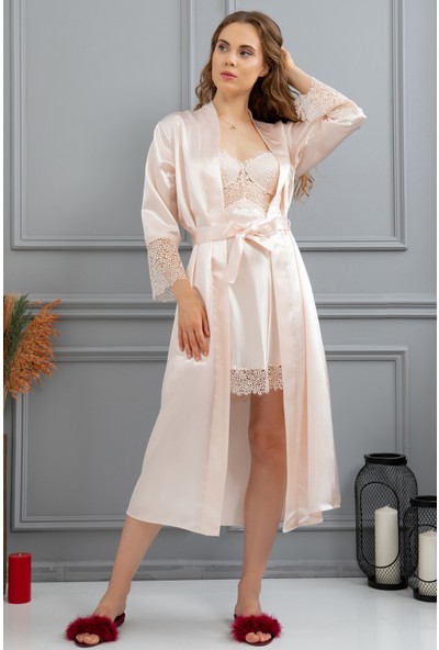 EXCLUSIVE Lüks Ipek Saten Altılı Gecelik Sabahlık Takımı 9085 EXCLUSIVE Lüks Ipek Saten Altılı Gecelik Sabahlık Takımı 9085