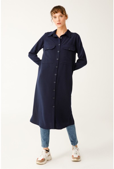 Accort Önden Düğmeli Uzun Krep Tunik - Lacı Accort Önden Düğmeli Uzun Krep Tunik - Lacı