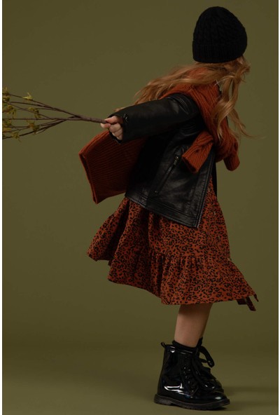 DeFacto Kız Çocuk Regular Fit Leopar Desenli 2'li Takım W2124A621WN DeFacto Kız Çocuk Regular Fit Leopar Desenli 2'li Takım W2124A621WN