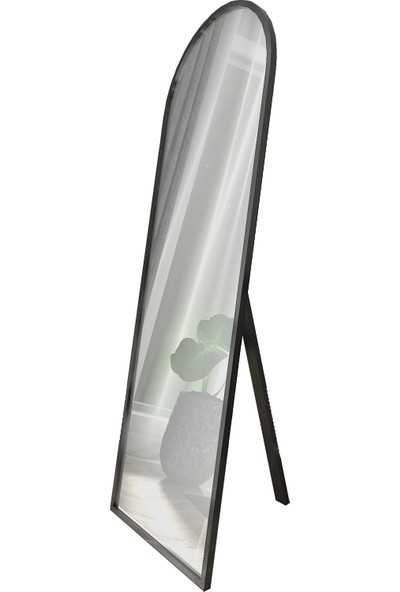 Camex Store Siyah Oval Çerçeveli Ayaklı Boy Aynası Camex Store Siyah Oval Çerçeveli Ayaklı Boy Aynası