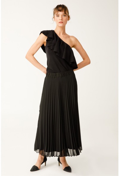 Accort Beli Lastikli Piliseli Şifon Etek - Siyah Accort Beli Lastikli Piliseli Şifon Etek - Siyah