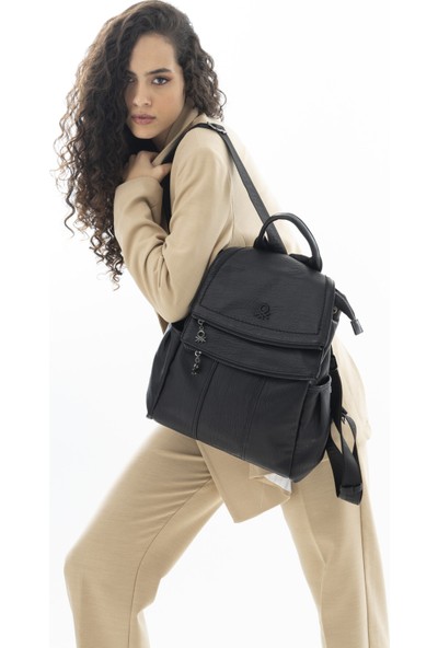 United Colors Of Benetton Benetton Kadın Sırt Çantası Siyah BNT516