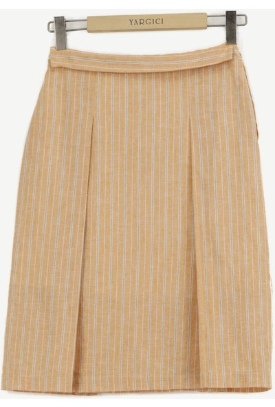 Yargıcı Kalın Kemer Bantlı Yırtmaçlı Diz Altı Etek Yargıcı Kalın Kemer Bantlı Yırtmaçlı Diz Altı Etek