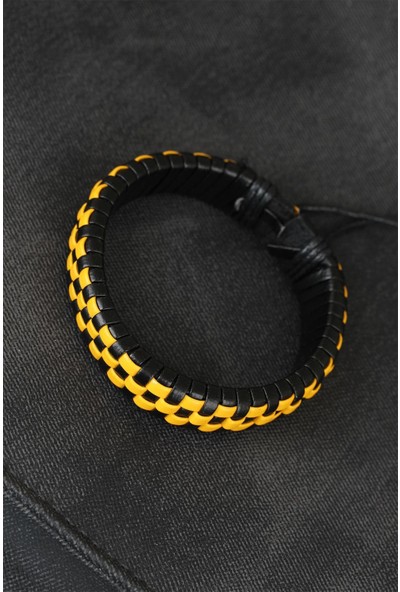 Giraffe Sarı Dama Desenli Siyah Renk Deri Erkek Bileklik Giraffe Sarı Dama Desenli Siyah Renk Deri Erkek Bileklik