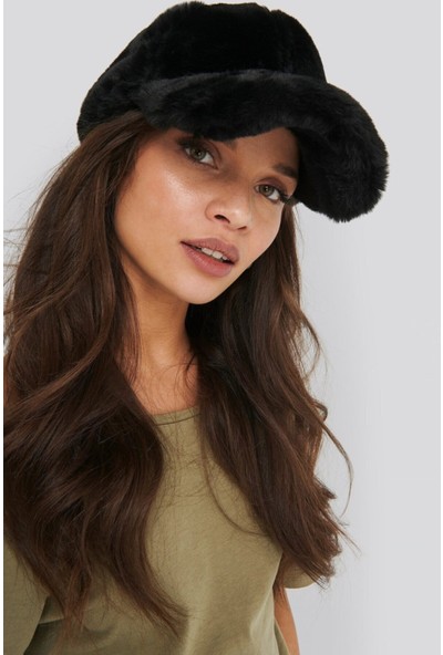 Güzeşte Kadın Siyah Soft Peluş Naturel Tarz Kürklü Kasket Bere Cool Beyzbol Şapka Güzeşte Kadın Siyah Soft Peluş Naturel Tarz Kürklü Kasket Bere Cool Beyzbol Şapka