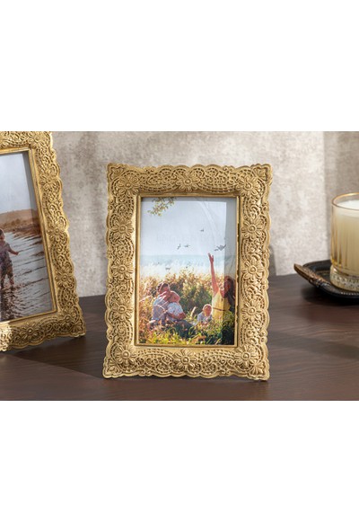 English Home Alyssa Çerçeve 16X21,3X1,8 cm Gold English Home Alyssa Çerçeve 16X21,3X1,8 cm Gold
