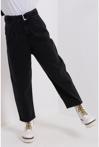 Koçin Butik Kemerli Patchli Mom Pantolon